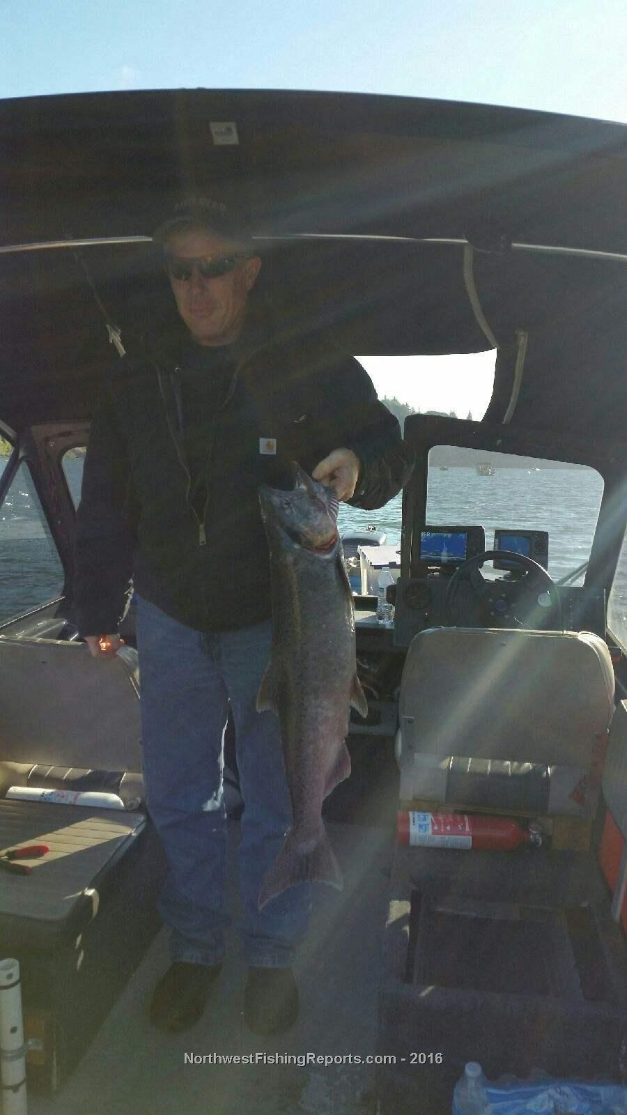 Drano Lake Report, Skamania County, WA - NWFR