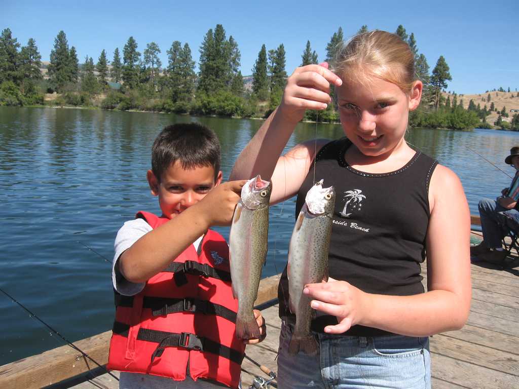 Curlew Lake Report, Ferry County, WA - NWFR